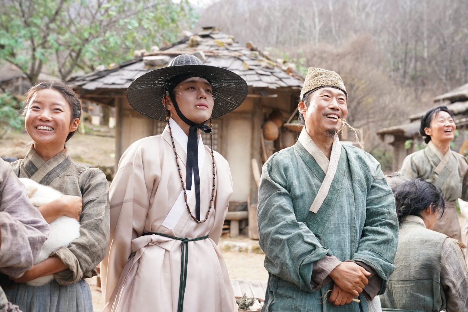 Yoo Hae Jin Becomes an Unexpected Ally to Dethroned King Park Ji Hoon ...